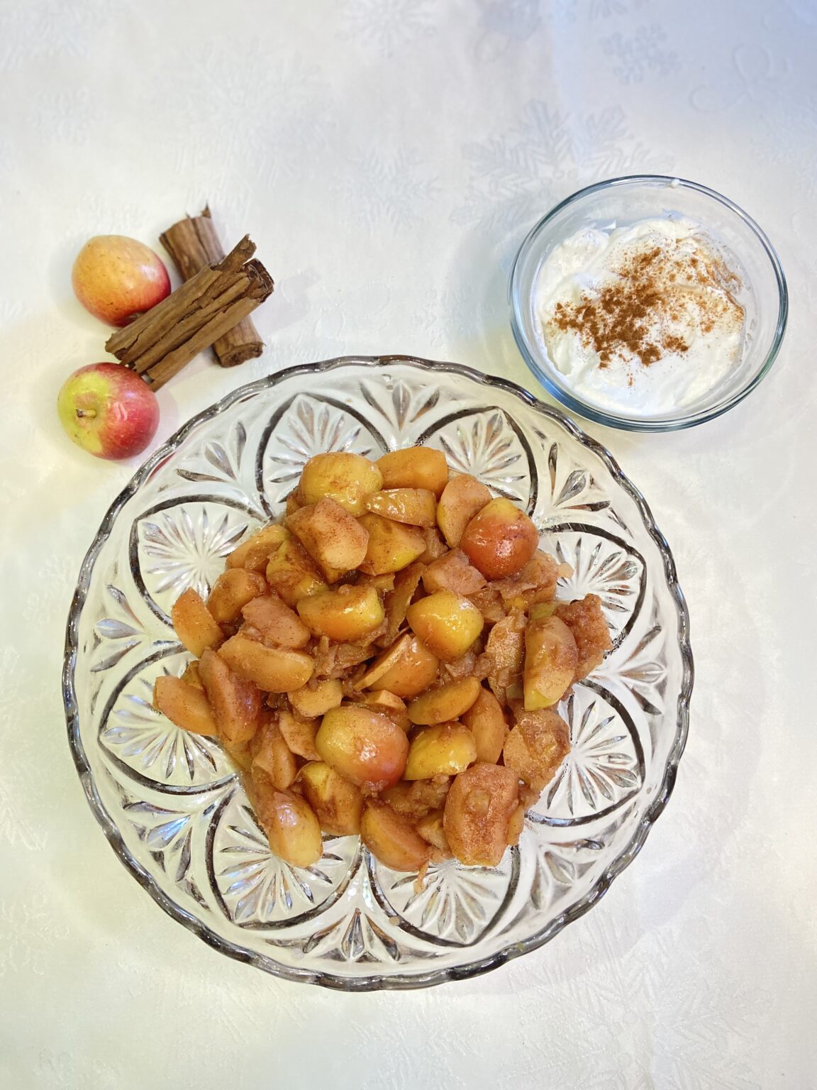 Cinnamon and Ginger Stewed Apples - Forks 'n' Flip Flops
